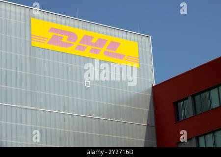 DHL Company Logo Warehouse Building Logistics Distribution Center ...