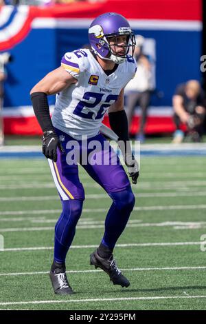 Minnesota Vikings safety Harrison Smith warms up before an NFL football ...