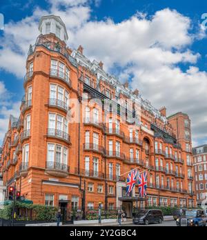 England, London, Mayfair, Claridges Hotel, exterior Stock Photo - Alamy