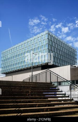 Mechanical Engineering Building, University of Liverpool, Liverpool ...