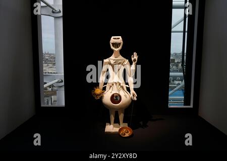 SURREALISM EXHIBITION CENTRE POMPIDOU PARIS Stock Photo - Alamy