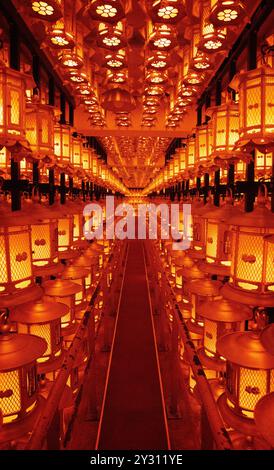 Torodo Hall, the Hall of Lanterns, in Okunoin, Wakayama, Japan Stock ...