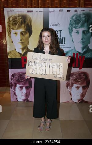 Luisa Neubauer, Global Strike, Berlin premiere Petra Kelly, Act Now, 04 ...