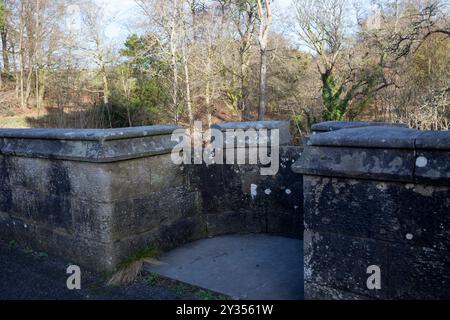 Overtoun Bridge at Overtoun House, West Dunbartonshire, Scotland Stock ...