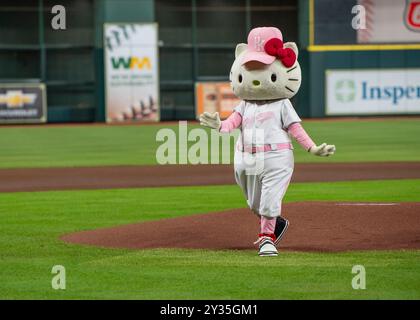 Hello Kitty throws the ceremonial first pitch before a baseball game ...