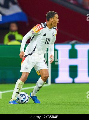 Jamal Musiala (Deutschland, #10) und Ghislain Konan (Elfenbeinkueste ...