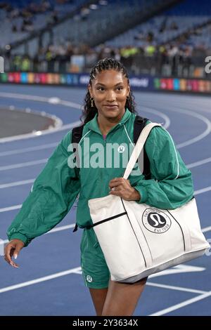 Tara DAVIS-WOODHALL of United States competes during Women's Long Jump ...