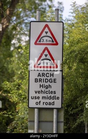 low bridge bridges sign signs road rail height restriction uk Stock ...