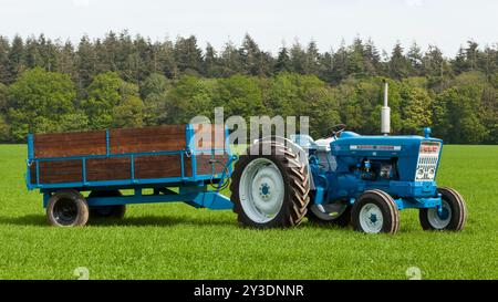 Ford 5000 Classic tractor and Harford three ton tipping trailer Stock ...