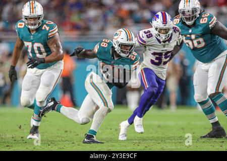 Buffalo Bills cornerback Cam Lewis (39) walks the sideline during an ...