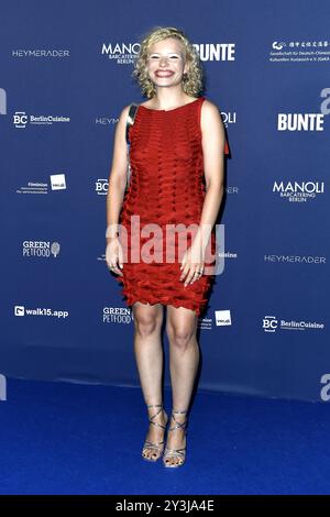 Luisa-Celine Gaffron bei der Eröffnung des 20. Weltkinofestival in der ...