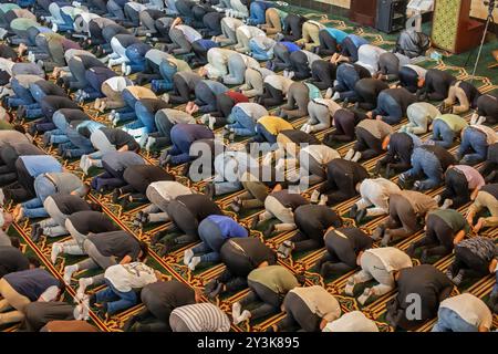 Dearborn, Michigan - The Islamic Center of America, the largest mosque ...