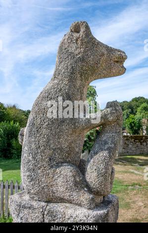The postman François Michaud has adorned his small Limousin village ...