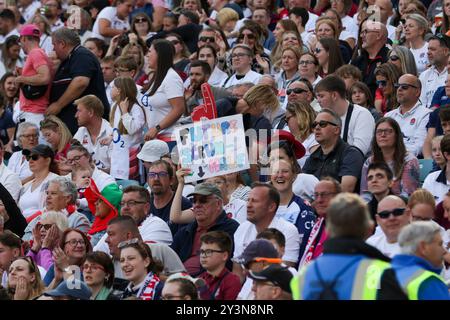 Maia Joseph (Scrum-half – New Zealand, Matatu and Otago) and Nadine ...
