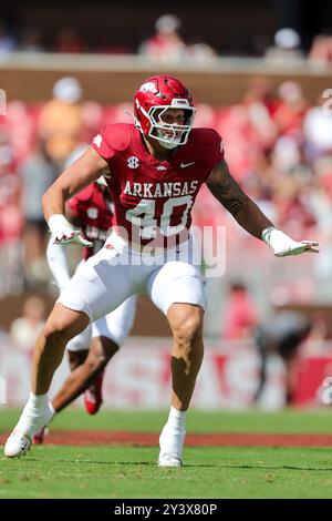 Arkansas defensive lineman Landon Jackson runs a drill at the NFL ...