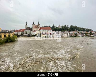 steyr, austria, 15 sep 2024, flood at the river enns in the old town ...