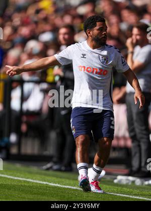 Coventry City's Jay Dasilva in action during the Sky Bet Championship ...