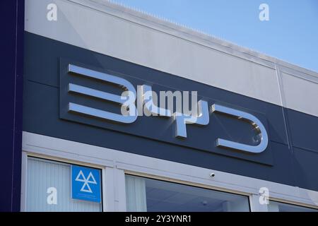 Chinese car manufacturer BYD (Build your dreams) branding at a shopping ...