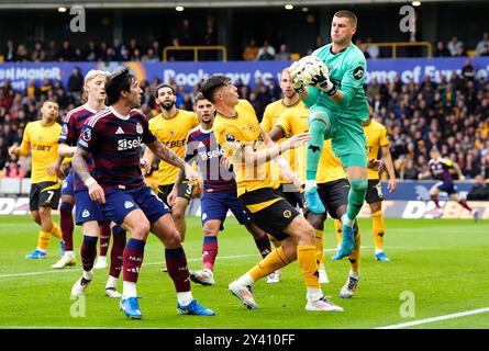 Wolverhampton Wanderers goalkeeper Sam Johnstone makes a save during ...