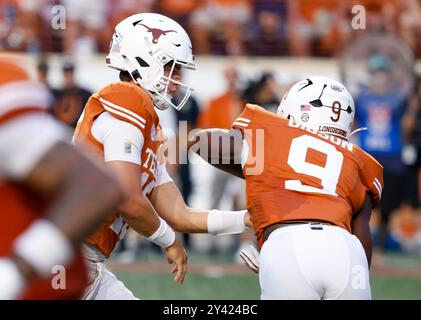 Texas quarterback Arch Manning plays in an NCAA college football game ...