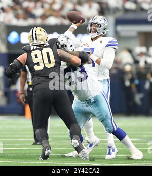 Dallas Cowboys offensive tackle Tyler Smith (73) in action during the ...