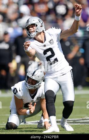Las Vegas Raiders kicker Daniel Carlson (8) kicks a field goal against ...