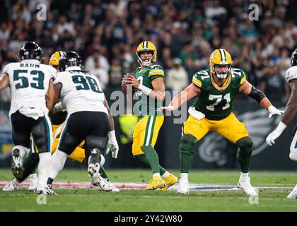 Green Bay Packers' Jordan Love throws during the first half of an NFL ...