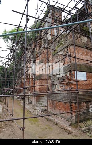 The 'Clive House' or 'Bara Kothi' is known as one of the oldest ...