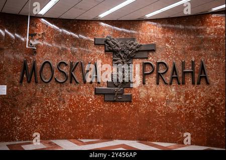 Soviet era Moskva-Praha sculpture in Andel Metro station of Prague ...