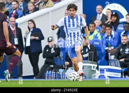 Ferdi Kadıoğlu of Brighton and Hove Albion during the Manchester City v ...