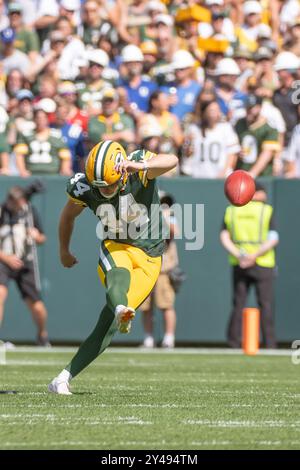 Green Bay Packers place kicker Brandon McManus (17) during an NFL ...