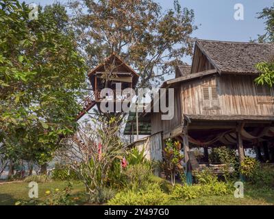 LAOS, LUANG PRABANG, GARDEN OF THE OCK POP TOK WORKSHOP, TREEHOUSE ...