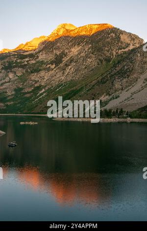 The Sabrina Basin west of Bishop, CA, USA, includes lakes such as Blue ...