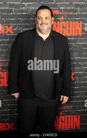 Ante Novakovic bei der Premiere der HBO Max Miniserie The Penguin im ...