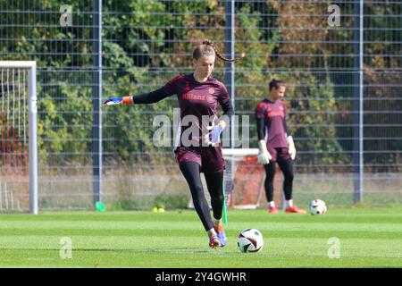 Ena Mahmutovic (FC Bayern Muenchen, #32), GER, TSG 1899 Hoffenheim vs ...