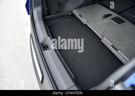 Raised the first floor of the trunk of the car Stock Photo - Alamy