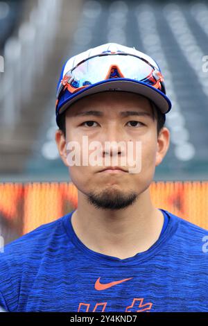 New York Mets pitcher Kodai Senga throws a bullpen session during ...