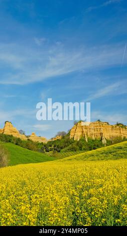 Le Balze del Valdarno, province of Arezzo, Tuscany, Italy Stock Photo ...