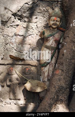 Broken Sculpture of Hindu God and Goddess on the Kumbha Shyam Temple ...