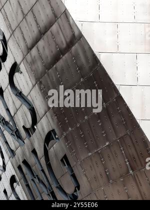Detail of Metal Cladding (Steel, Copper Oxide), Wales Millennium Centre ...