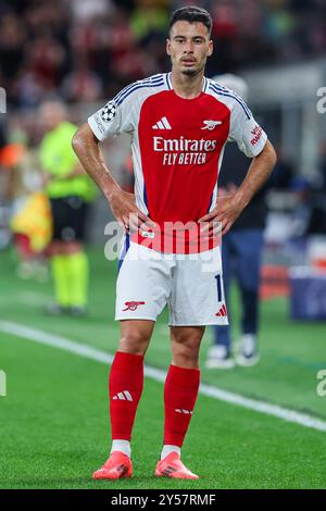 Gabriel Martinelli of Arsenal FC looks on during the UEFA Champions ...