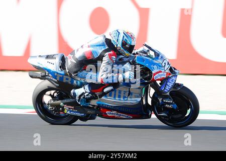 25 FERNANDEZ Raúl (spa), Trackhouse MotoGP Team, Aprilia RS-GP26 ...