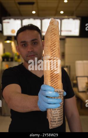 Rollo kebab and tortilla kebab Stock Photo - Alamy