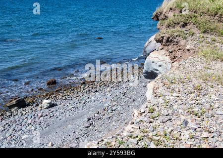 Undercut erosion cliff at Point Verde Lighthouse in Placentia ...