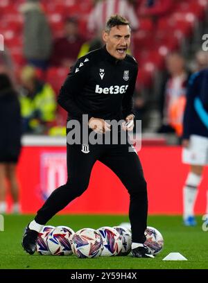 Dean Whitehead ahead of the Sky Bet Championship match at Ewood Park ...