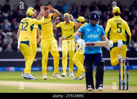 Australia's Aaron Hardie celebrates the wicket of Sri Lanka's Pathum ...