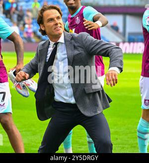 Scott Parker Manager of Burnley celebrates during the Burnley v ...
