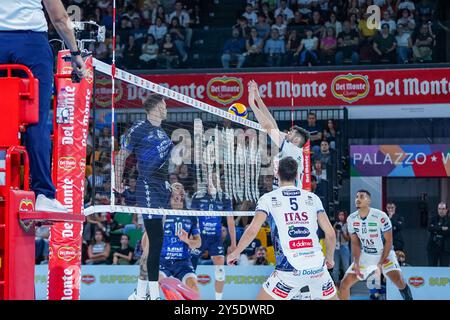 Block of Flavio Resende Gualberto of ITAS Trentino during the match between Rana Verona and ITAS ...