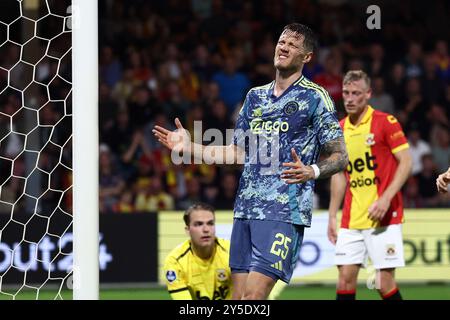 DEVENTER, Stadium De Adelaarshorst, 21-09-2018 , season 2018 / 2019 ...