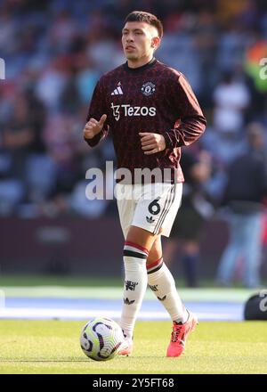 Manchester United's Lisandro Martinez warms up before the Premier ...
